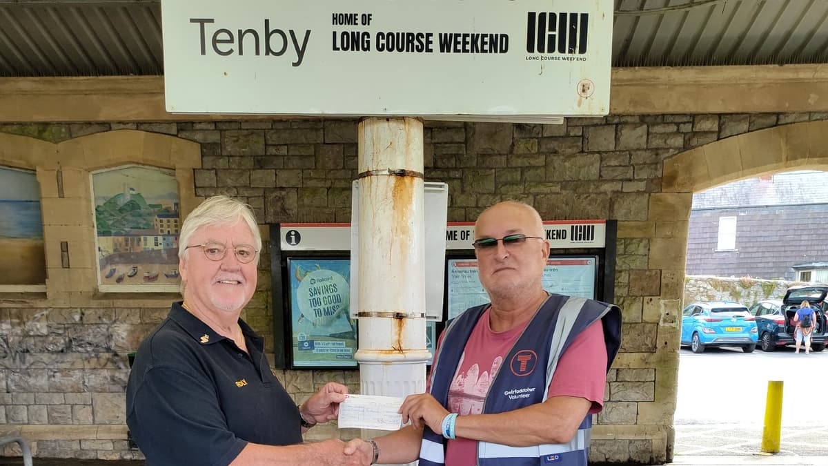 Tenby Station bloom boost from Lions' floral donation | tenby-today.co.uk