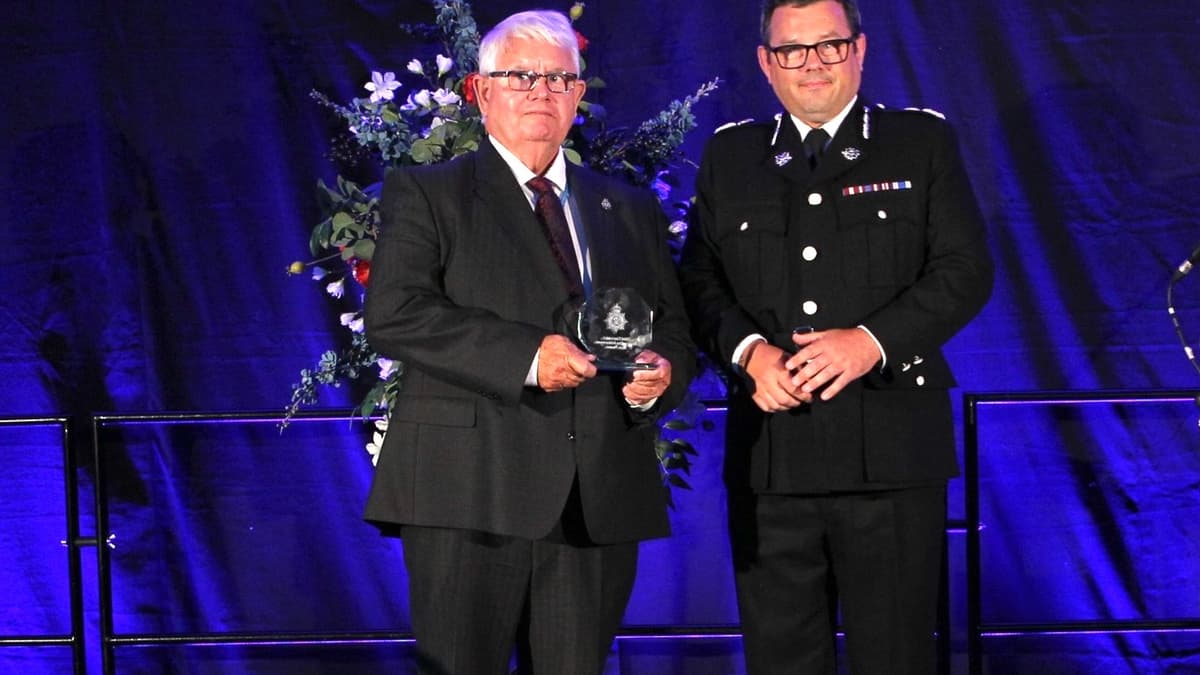 Glan Thomas honoured with Chief Constable’s Award | tenby-today.co.uk