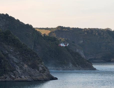 Pembrokeshire coast path and beaches warning after landslips | tenby ...