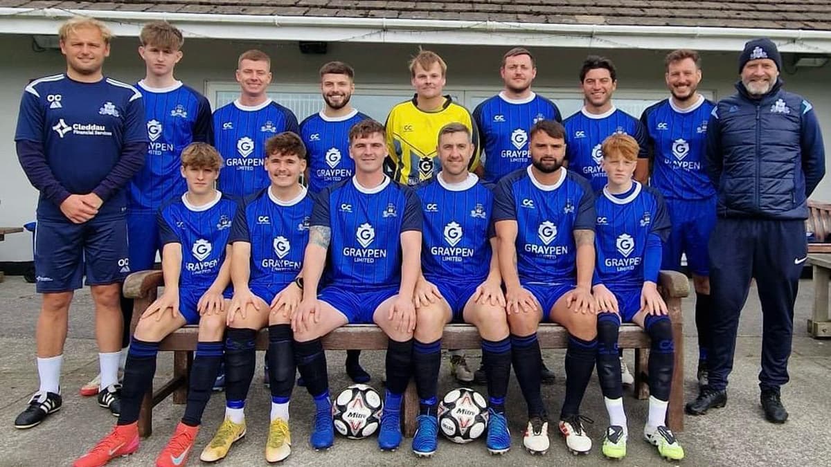 Kilgetty AFC celebrates cup win in new Graypen-sponsored kit | tenby ...