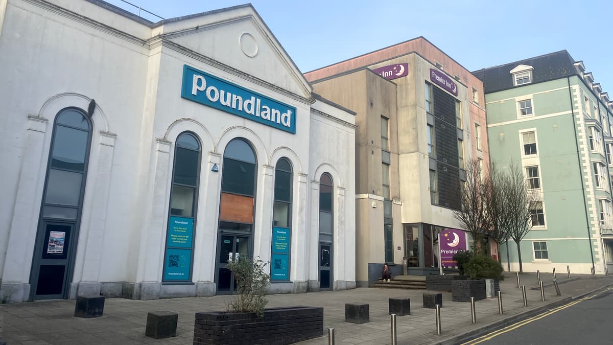 'Retro Gaming Lounge' plans for Tenby | tenby-today.co.uk