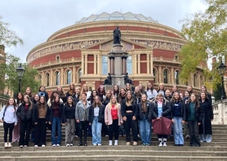 Carmarthenshire choir shines at Royal Albert Hall | tenby-today.co.uk