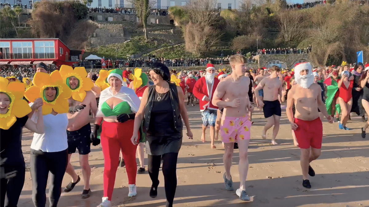 Tenby's Boxing Day Swim 2025 celebrates Welsh heritage | tenby-today.co.uk