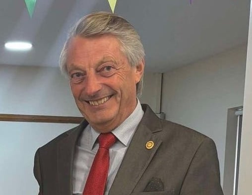 Phil Thompson MBE highlights Paul Sartori charity to St Issell's WI ...