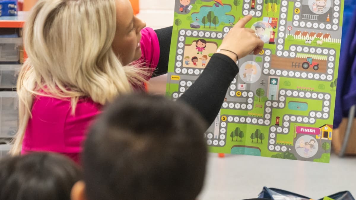 Welsh initiative encourages healthy walking habits in young children ...