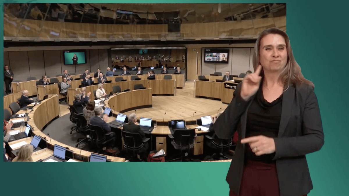 Wales passes Bill to recognise and promote British Sign Language ...
